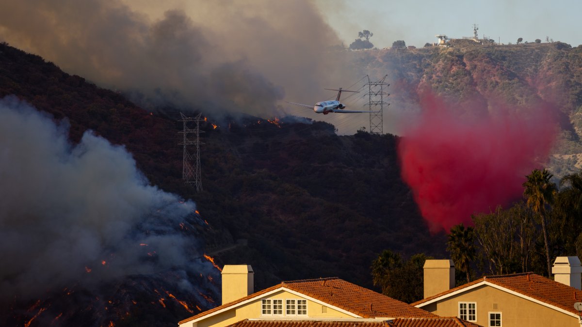 How wildfire containment works: What it means to contain the L.A. fires ...