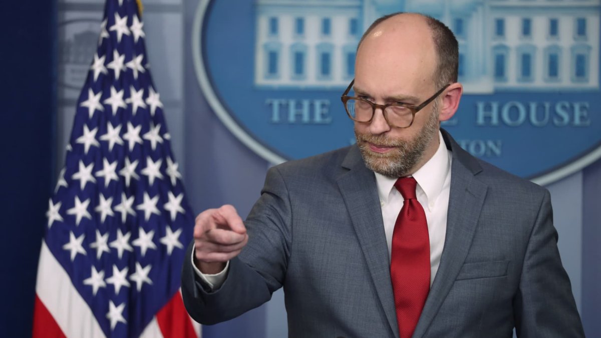 Consumer Financial Protection Bureau staff told to ‘stand down’ from ...