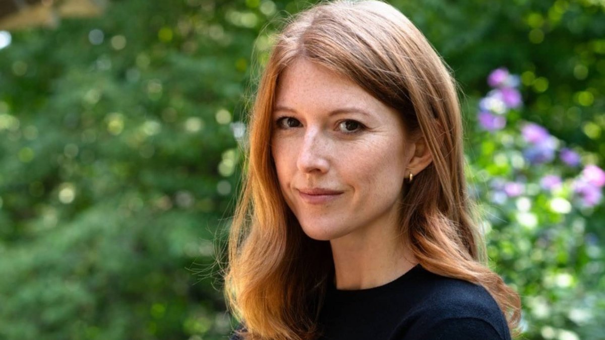 36-year-old quit the company she co-founded—now her novel is a NYT ...