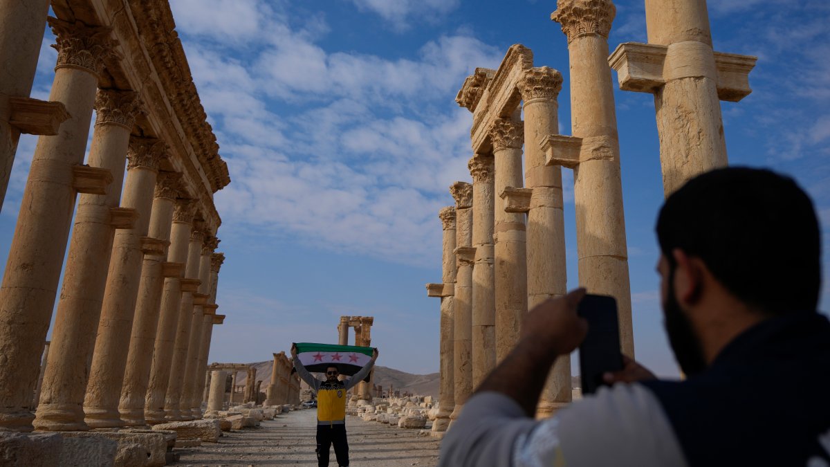 Experts push to restore Syria’s Roman ruins at Palmyra – NBC4 Washington