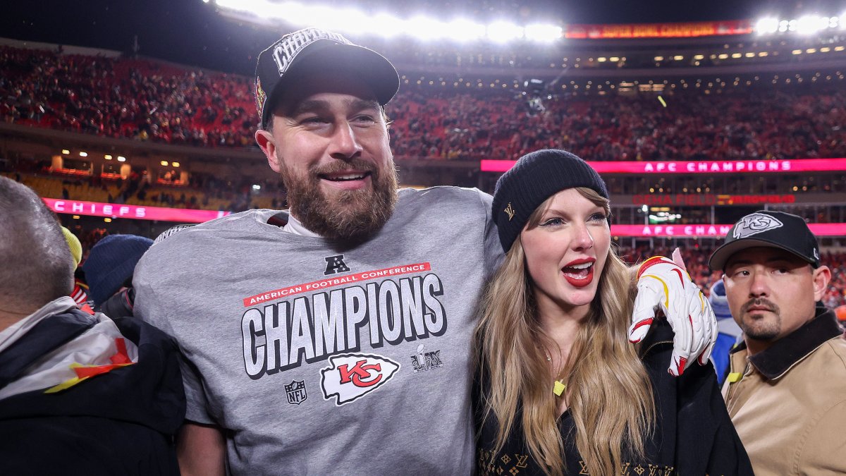 Taylor Swift brings $1 billion in revenue to NFL, new report says ...