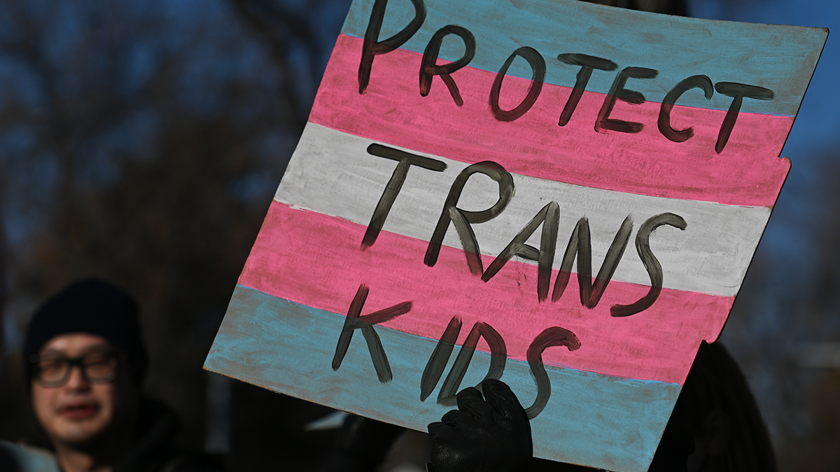 Judge blocks Trump order restricting trans care for youths – NBC4 ...