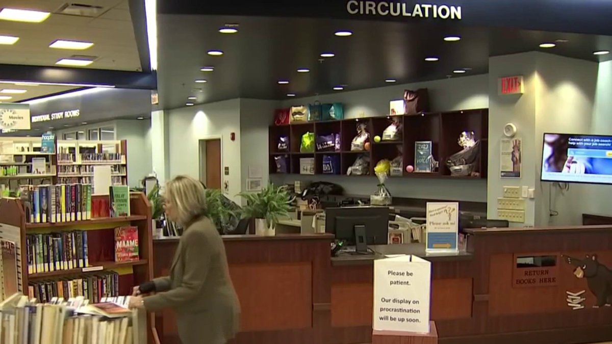 Warren County board vote could defund 200+ year old Front Royal library ...