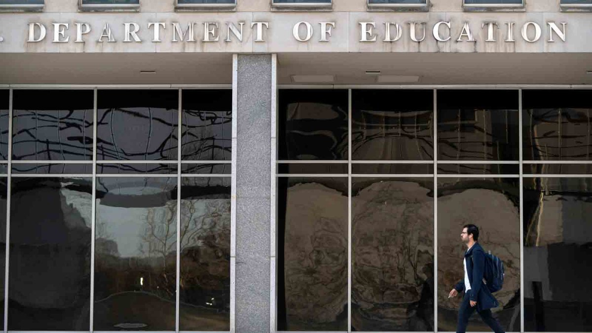 Student loan website down after Education Department layoffs – NBC4 ...
