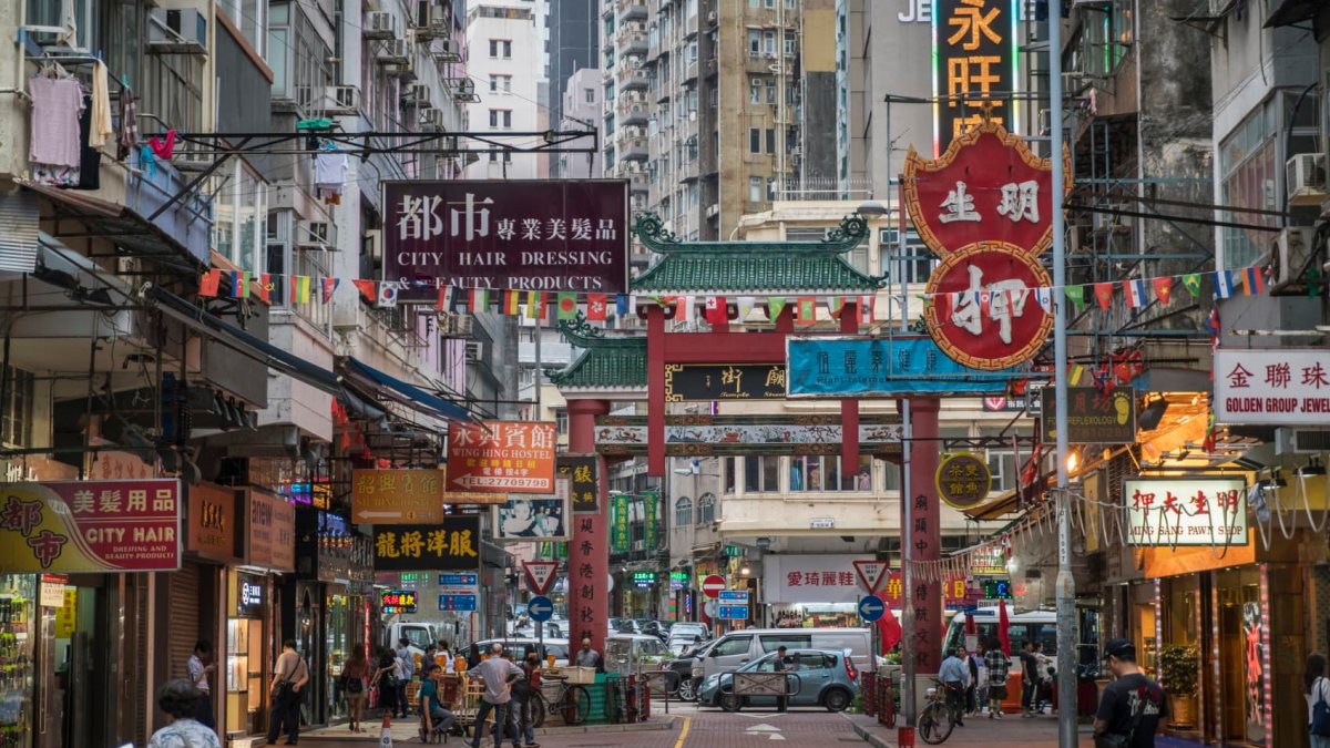 Hong Kong stocks lead sell-off in Asia-Pacific markets as trade war ...