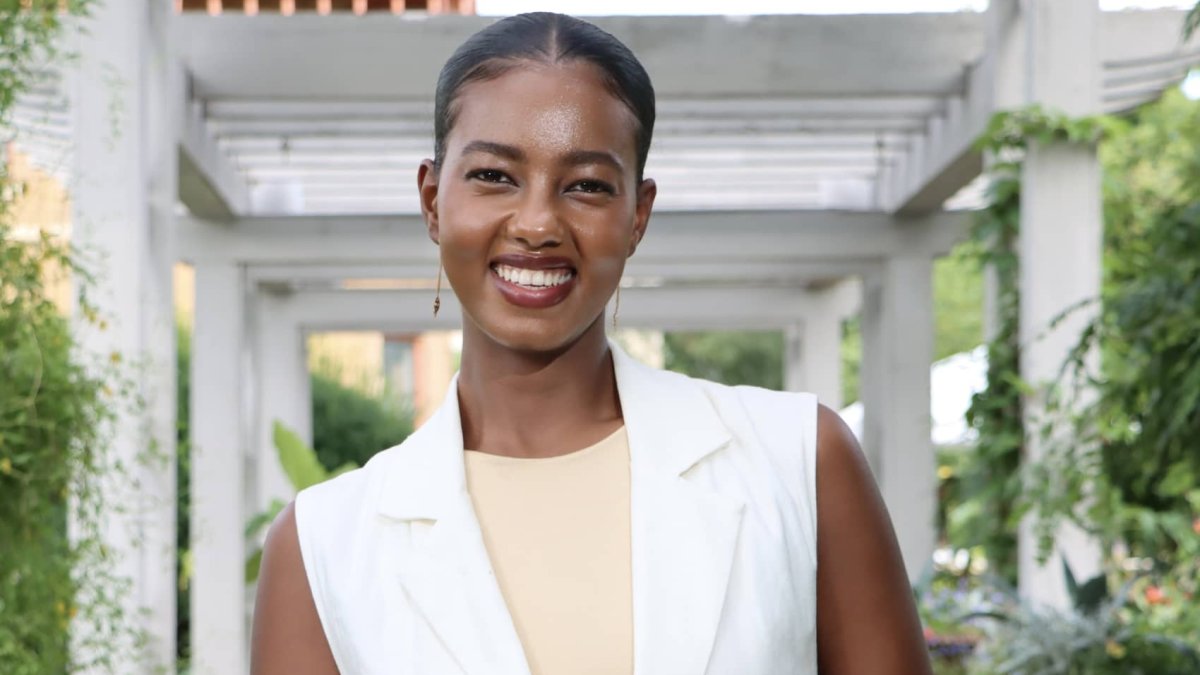 Not all young workers prioritize a high salary in their job search—here ...