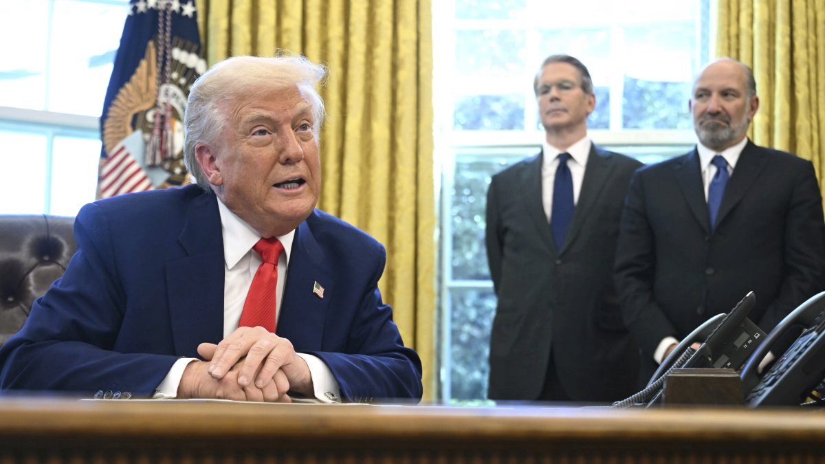 Live updates: China warns US to ‘stop threatening’ on tariffs – NBC4 ...