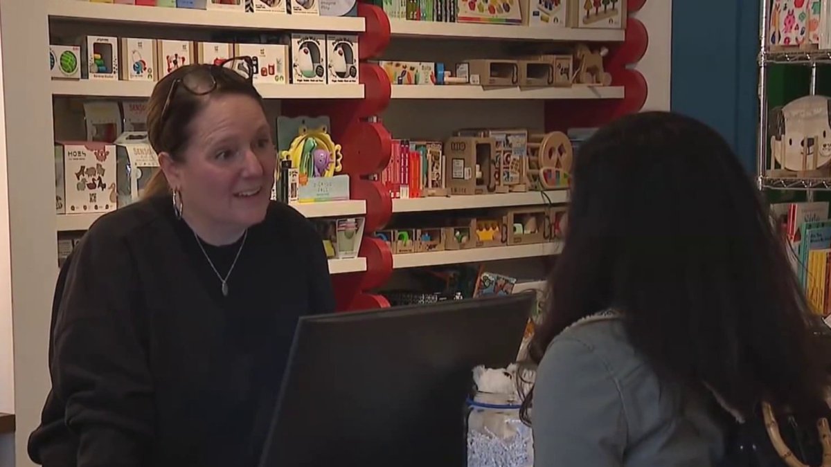 ‘How do I plan for this?’: Alexandria toy store braces for tariff ...