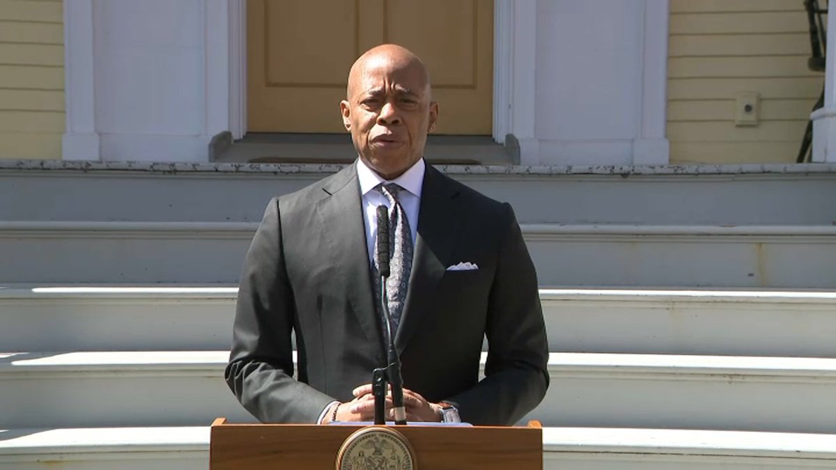 Eric Adams indictment dismissed, judge says – NBC4 Washington