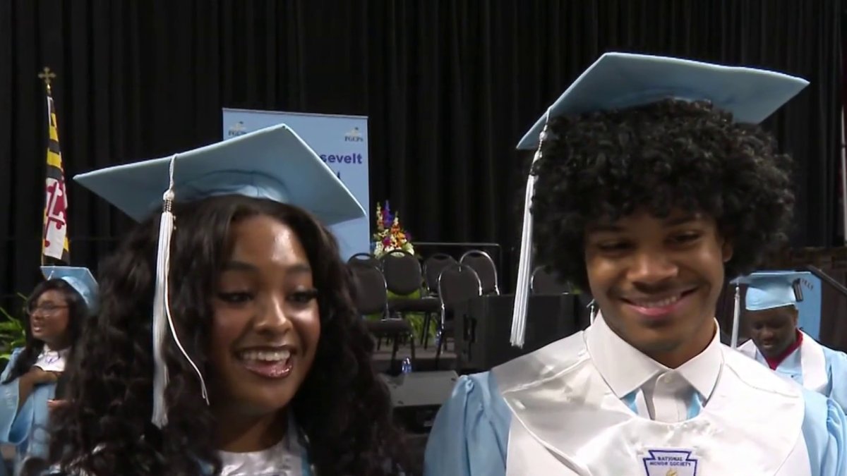10 sets of twins graduate from Eleanor Roosevelt High School in Greenbelt – NBC4 Washington