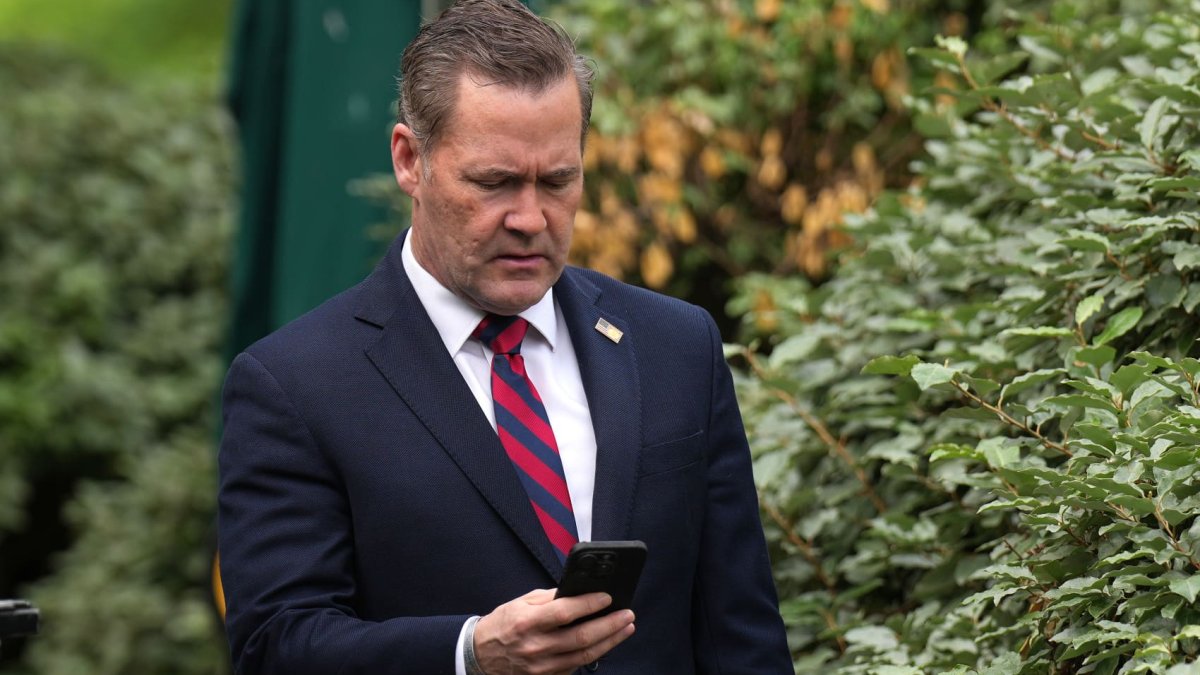 Trump national security advisor Mike Waltz leaving post after Signal ...