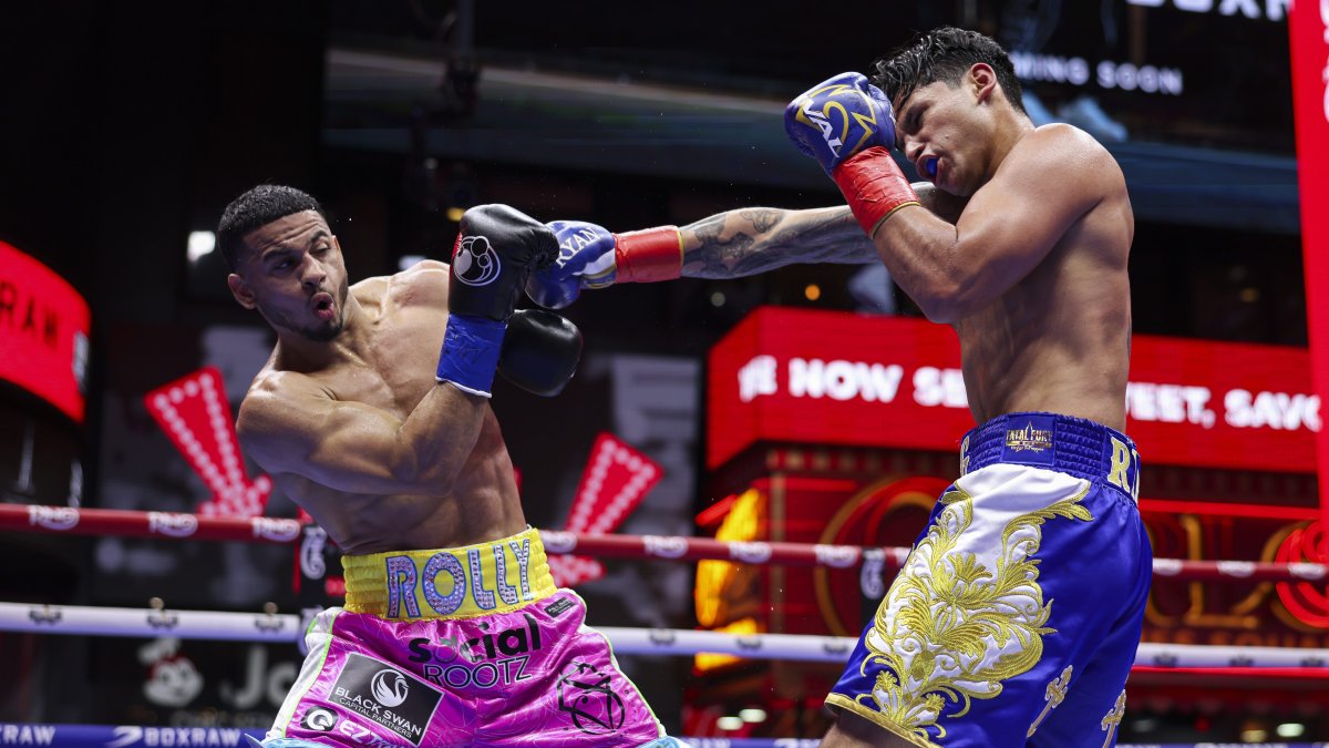 Ryan Garcia stunned by Rolando Romero in Times Square boxing bout – NBC4 Washington