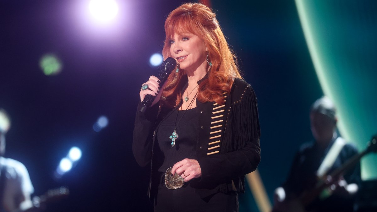 Reba McEntire shares the 1 shocking room you’ll find in her home – NBC4 ...