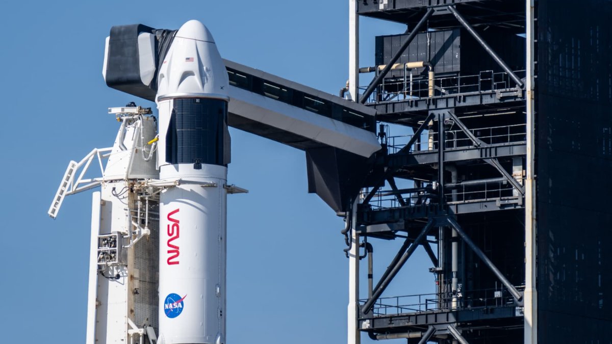 Elon Musk says SpaceX will decommission Dragon spacecraft after Trump ...