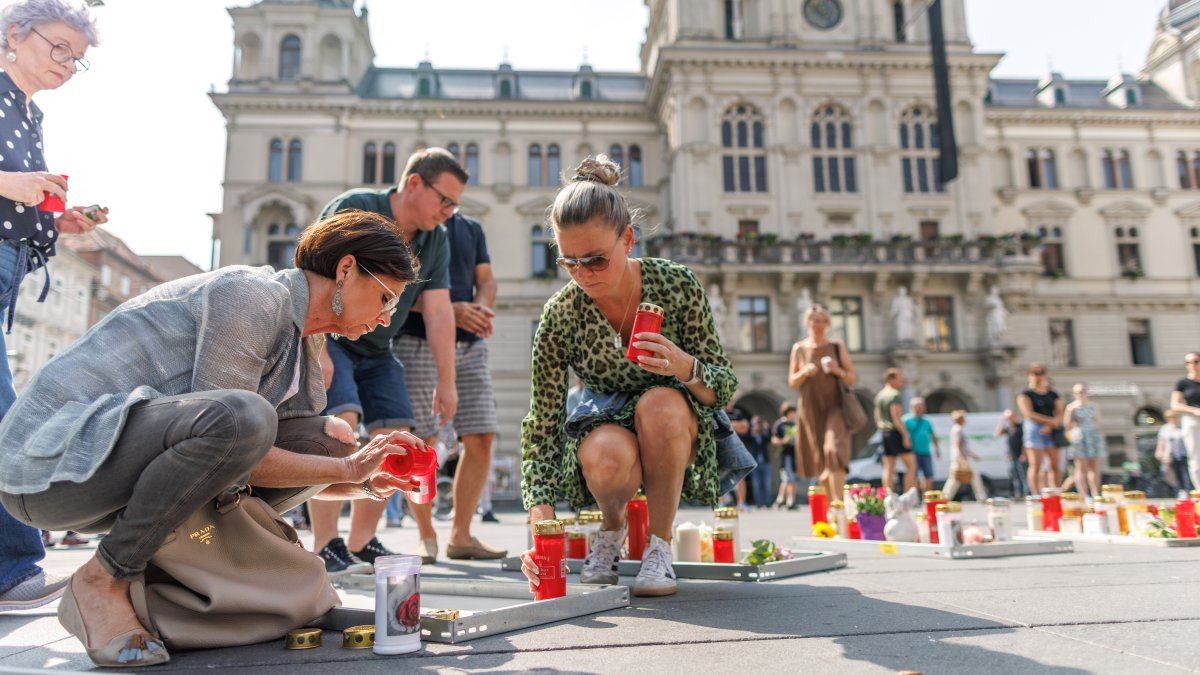 Austria falls silent after deadly school shooting in Graz – NBC4 Washington