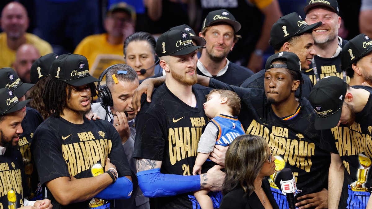 Thunder player’s baby amusingly knocked out on NBA Finals podium – NBC4 ...