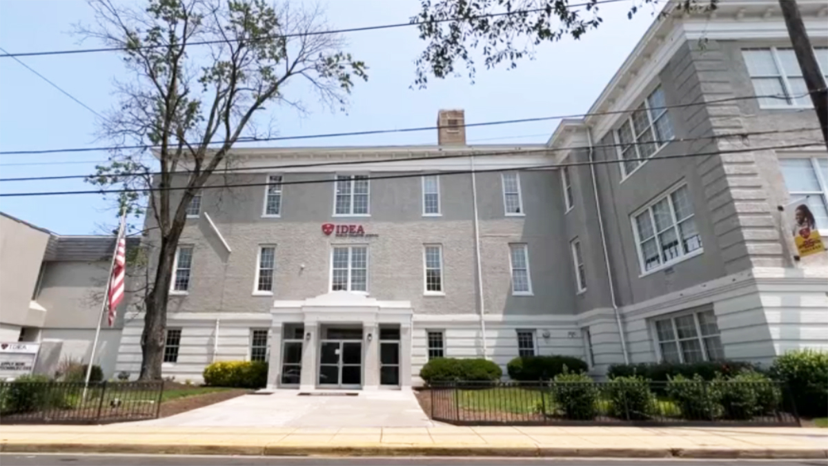 FBI: DC teacher solicited nude photos of girl, 15, via Cash App – NBC4 ...