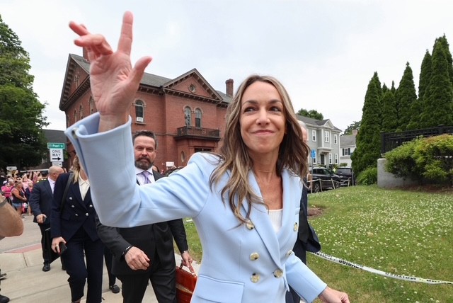 Karen Read’s verdict: Not guilty of murder, guilty of OUI — live video ...