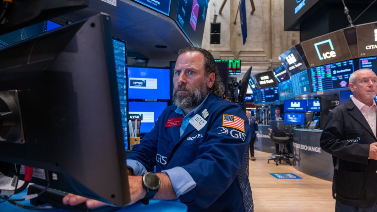 10-year Treasury yield inches higher after more signs of solid labor ...