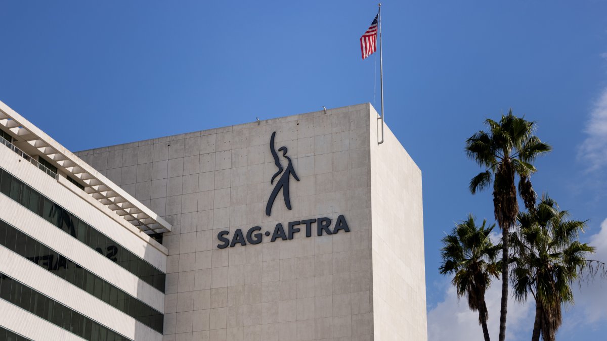 SAG-AFTRA reaches tentative deal with major studios – NBC4 Washington
