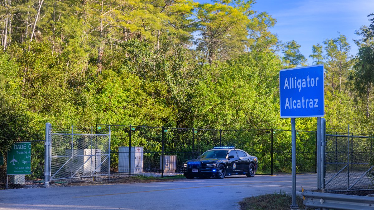 ‘Alligator Alcatraz’ detainees barred from legal access: Attorneys ...