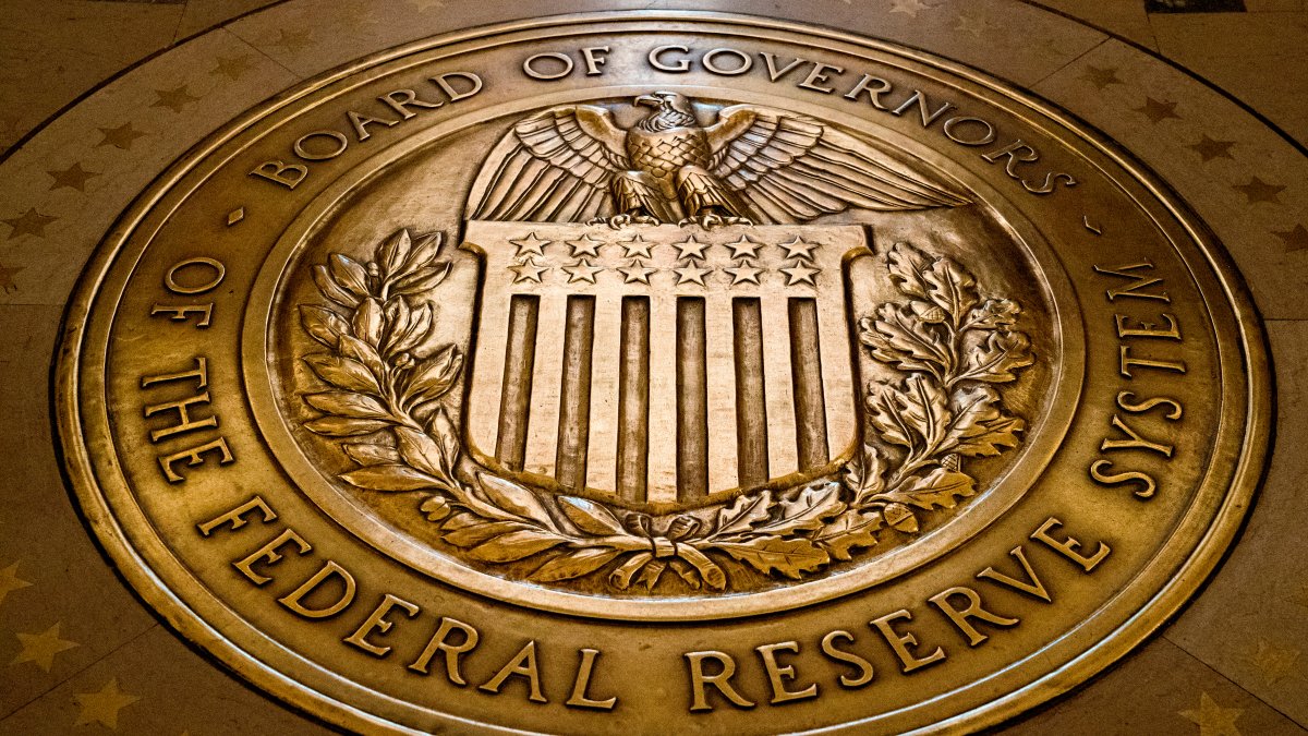 How the Fed losing its independence could affect Americans’ everyday ...