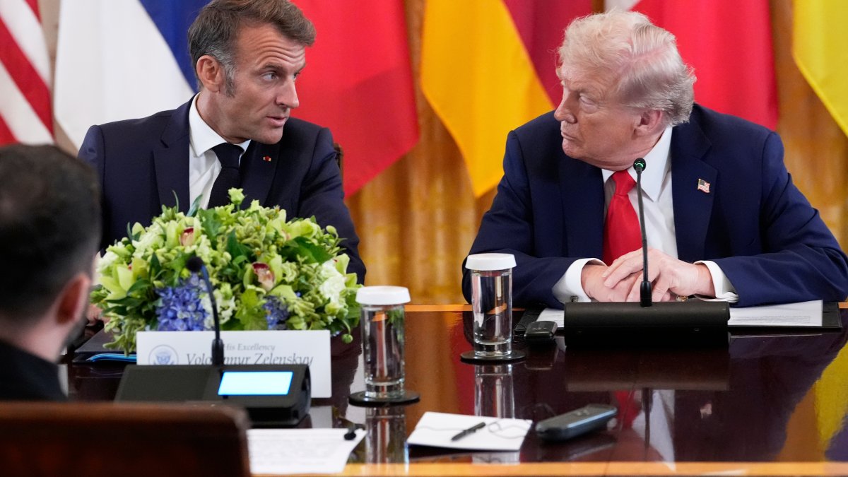 Trump’s hot mic moment is just the latest in a long global list – NBC4 ...