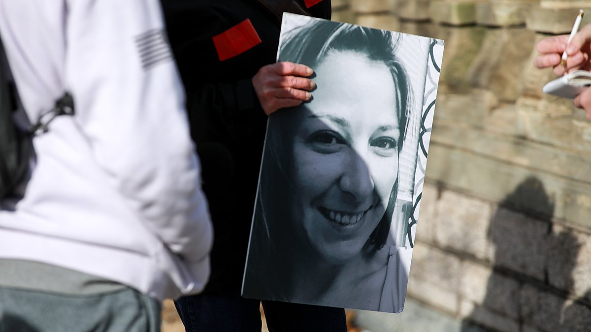 Jan. 6 rioter Ashli Babbitt offered full military funeral – NBC4 Washington