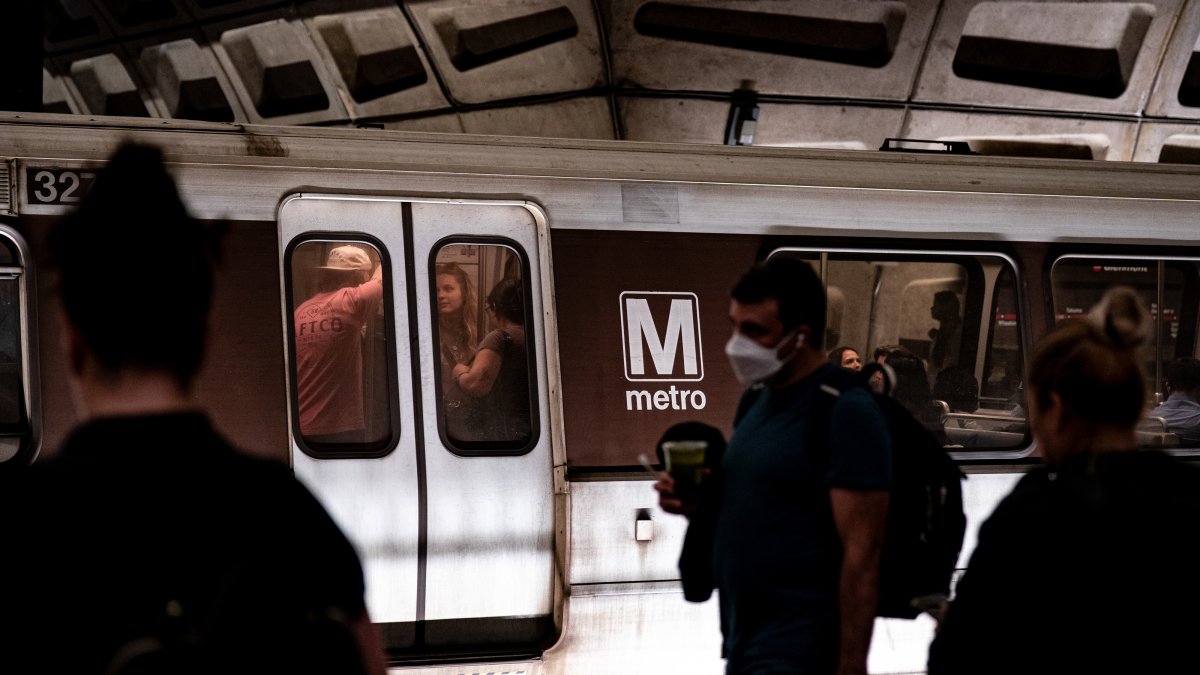 Person dead after being struck by Metro train on Red Line – NBC4 Washington