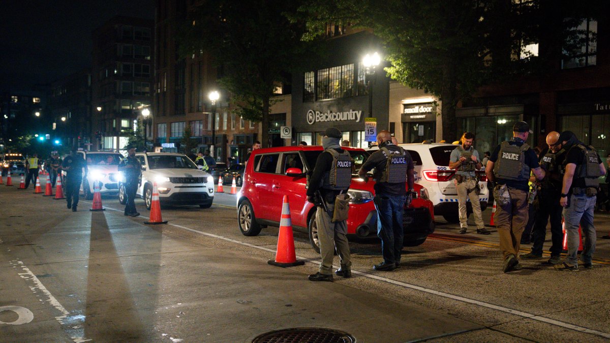 ‘Get off our streets’: Protest at federal agent checkpoint in DC – NBC4 ...