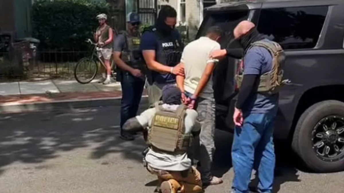 Detentions of DC delivery drivers leave immigrant communities on edge ...