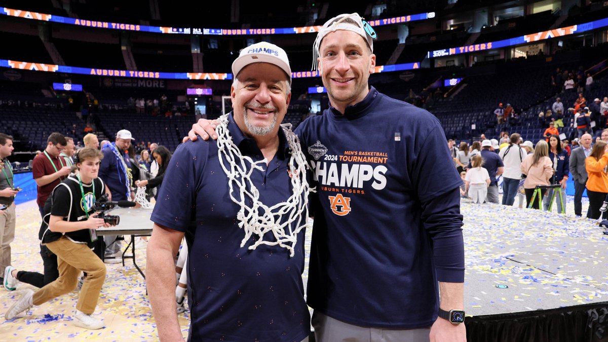 Auburn coach Bruce Pearl retires as son Steven takes over role – NBC4 ...