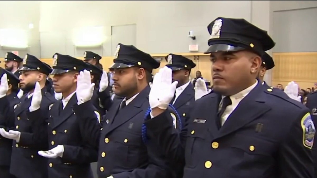 UDC partnering with DC police to bolster officer recruitment – NBC4 ...