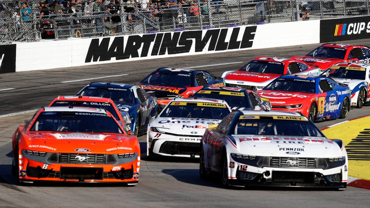 NASCAR at Martinsville TV info, schedule, picks for Xfinity 500 – NBC4 Washington