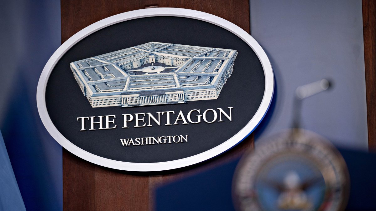 5 major broadcast networks won’t sign new Pentagon press policy – NBC4 ...