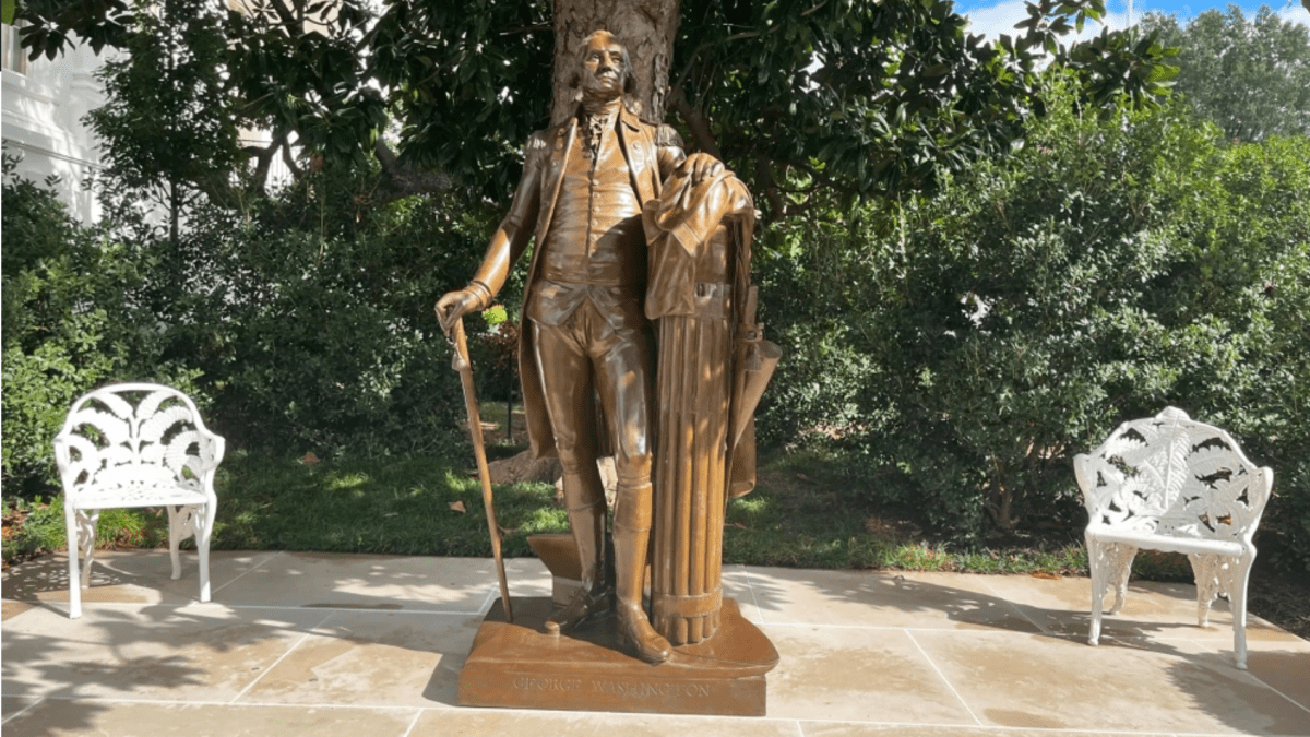 White House adds a George Washington statue to the Rose Garden – NBC4 ...