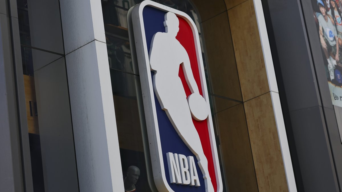 Defendants in mob-linked gambling case discussing plea deals: Feds ...