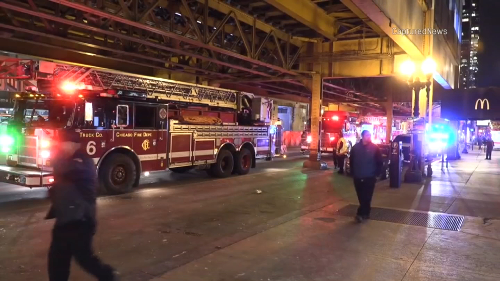 Woman set on fire on Chicago train after man pours fluid on her – NBC4 ...