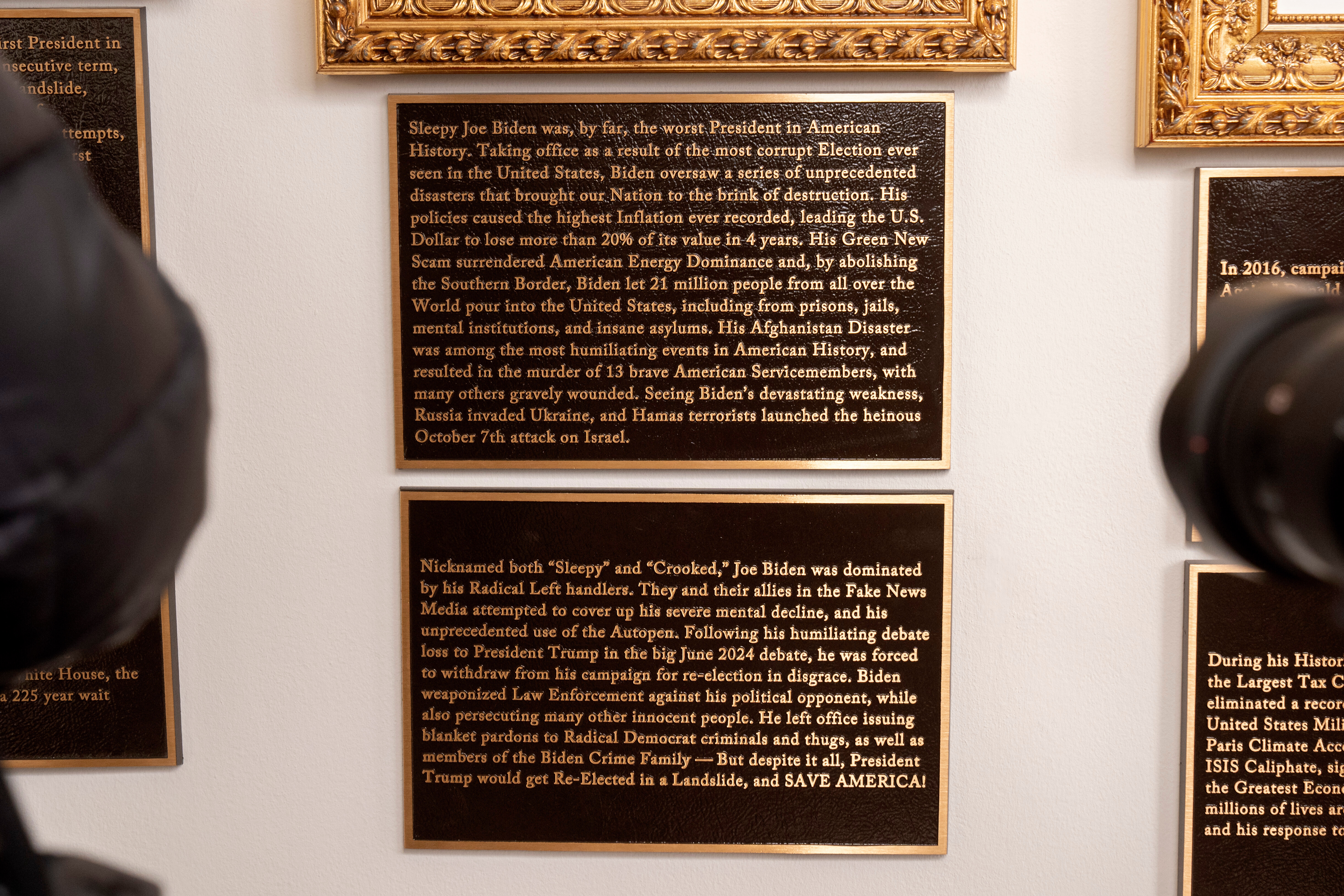 White House installs plaques mocking Obama and Biden – NBC4 Washington