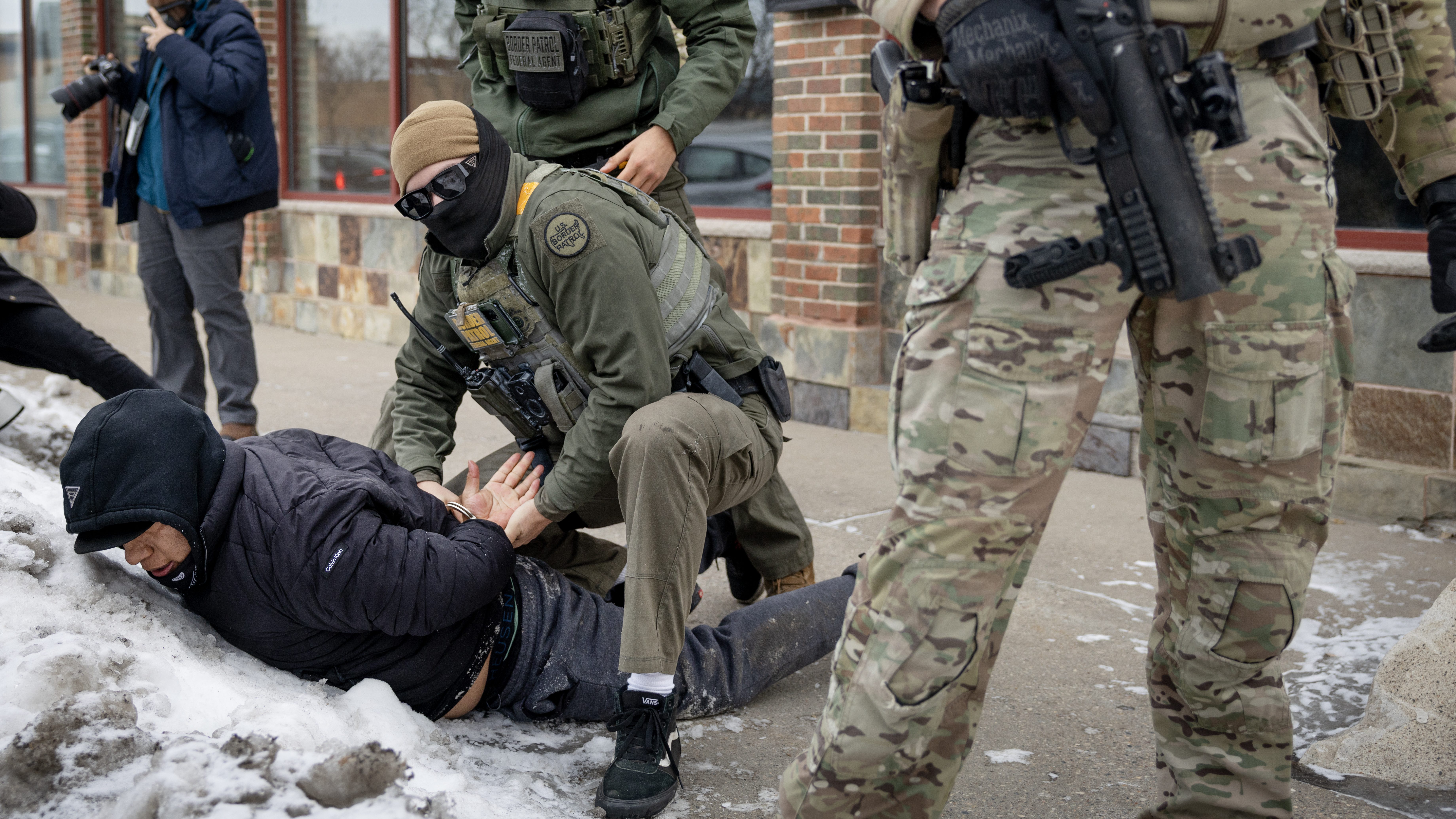 Minnesotans stunned as federal agents flood their state – NBC4 Washington