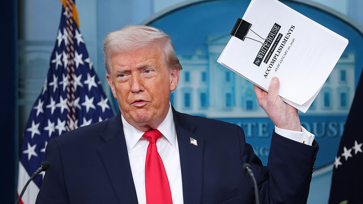 Trump speaks at White House press briefing to mark one year in office ...