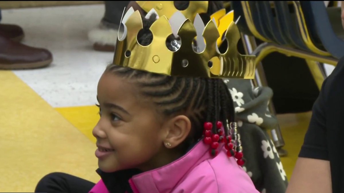 ‘Crown the Block’ tradition at DC school celebrates Black History Month ...