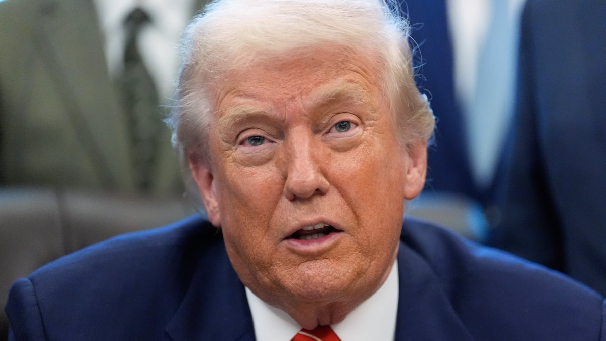 Judge seems skeptical of Trump’s bid to nix hush money conviction ...