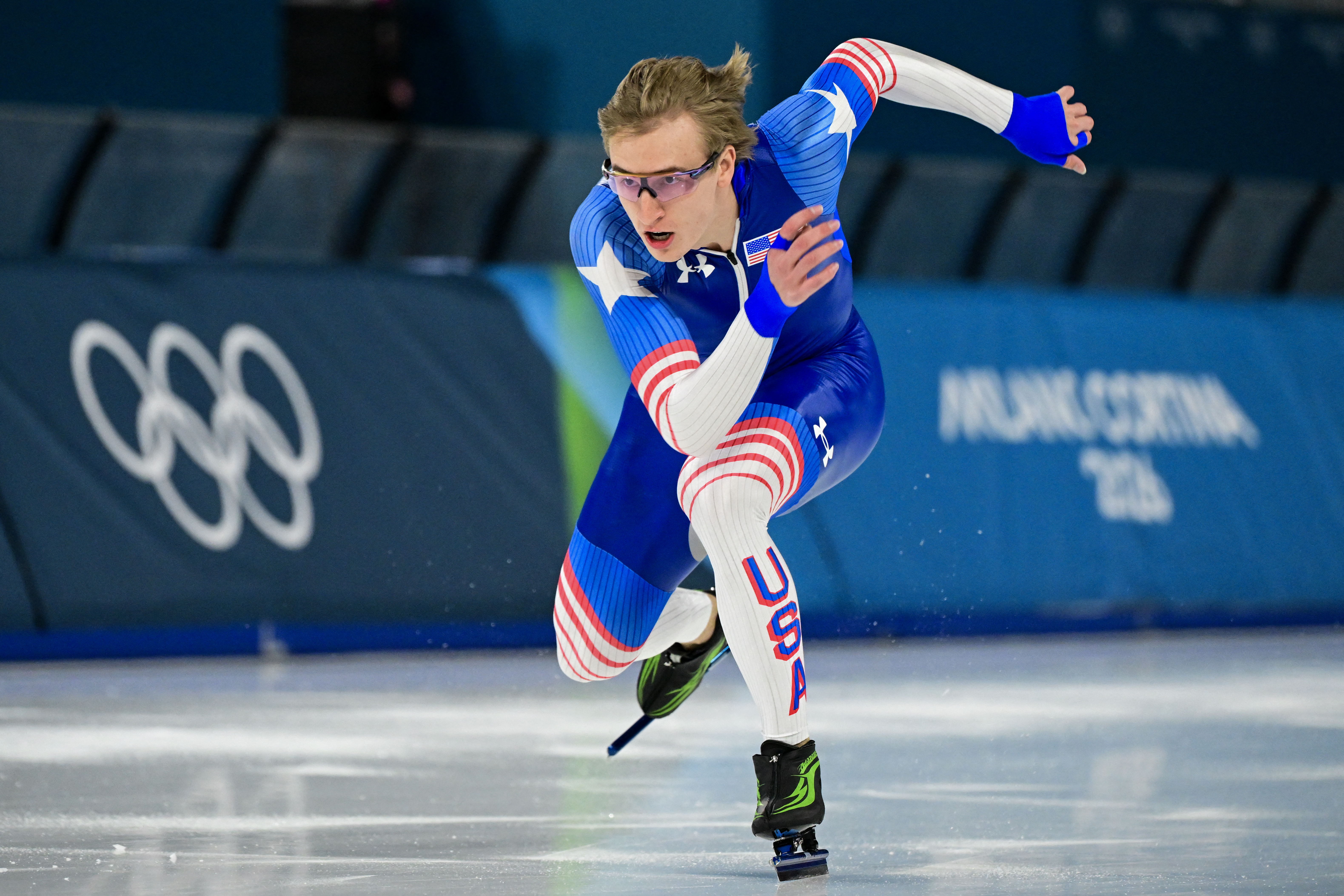 USA’s Jordan Stolz wins gold medal in speed skating 1000m – NBC4 Washington