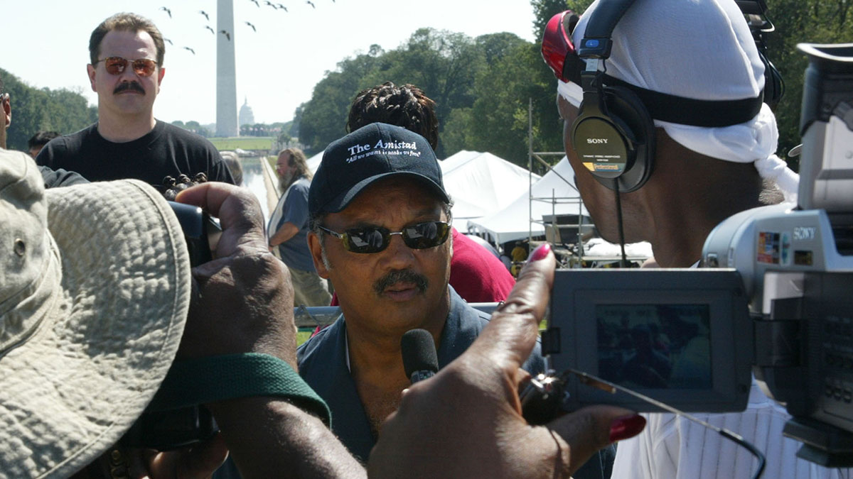 ‘The familiar smile’: Jesse Jackson leaves behind a powerful local ...