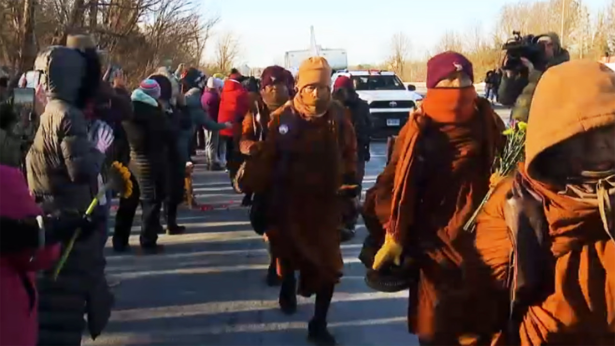 Monks on ‘Walk for Peace’ from Texas reach Northern Virginia – NBC4 ...
