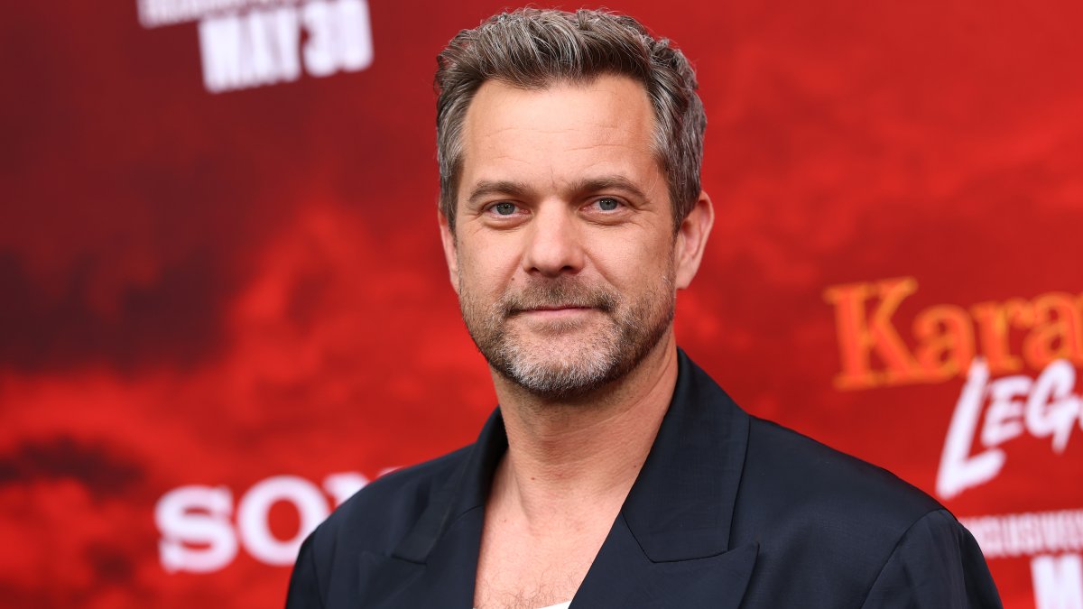 Joshua Jackson makes first comments on James Van Der Beek’s death ...