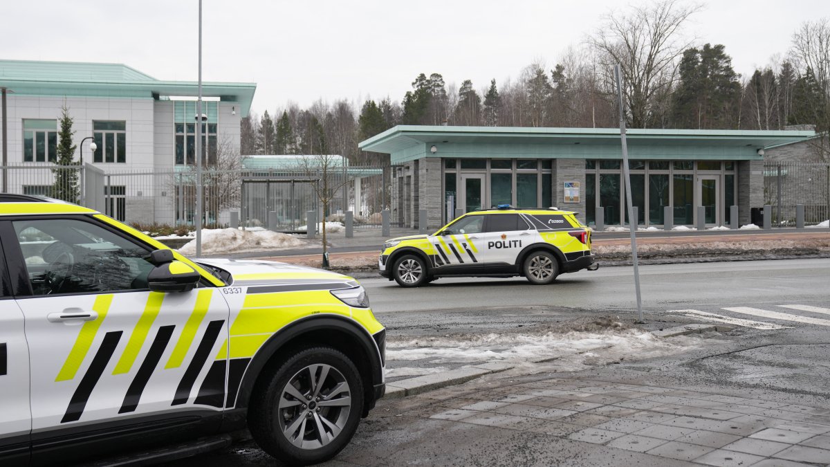 Police investigate an explosion outside the US Embassy in Oslo – NBC4 ...