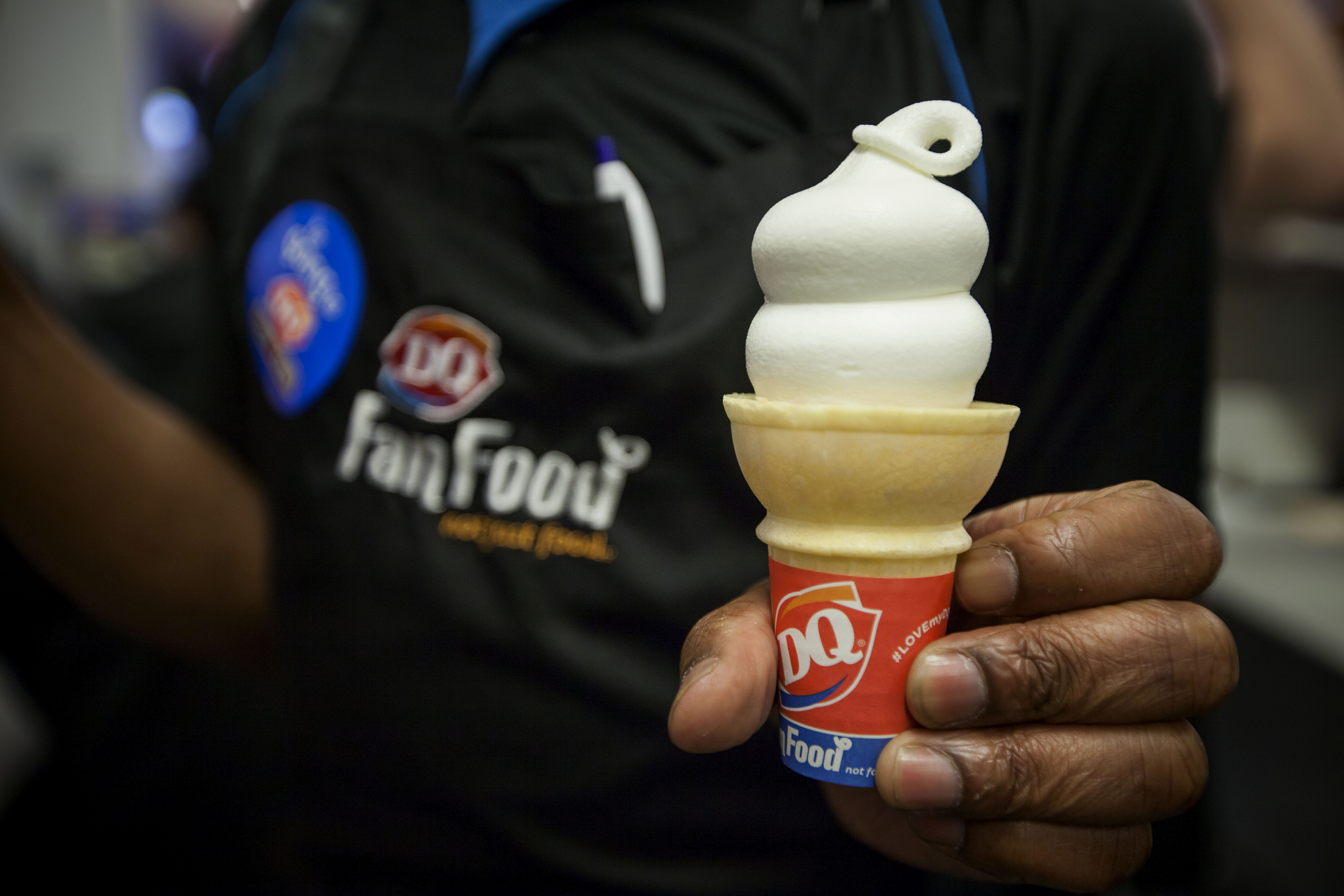 Here’s how to get your free ice cream cone at Dairy Queen – NBC4 Washington