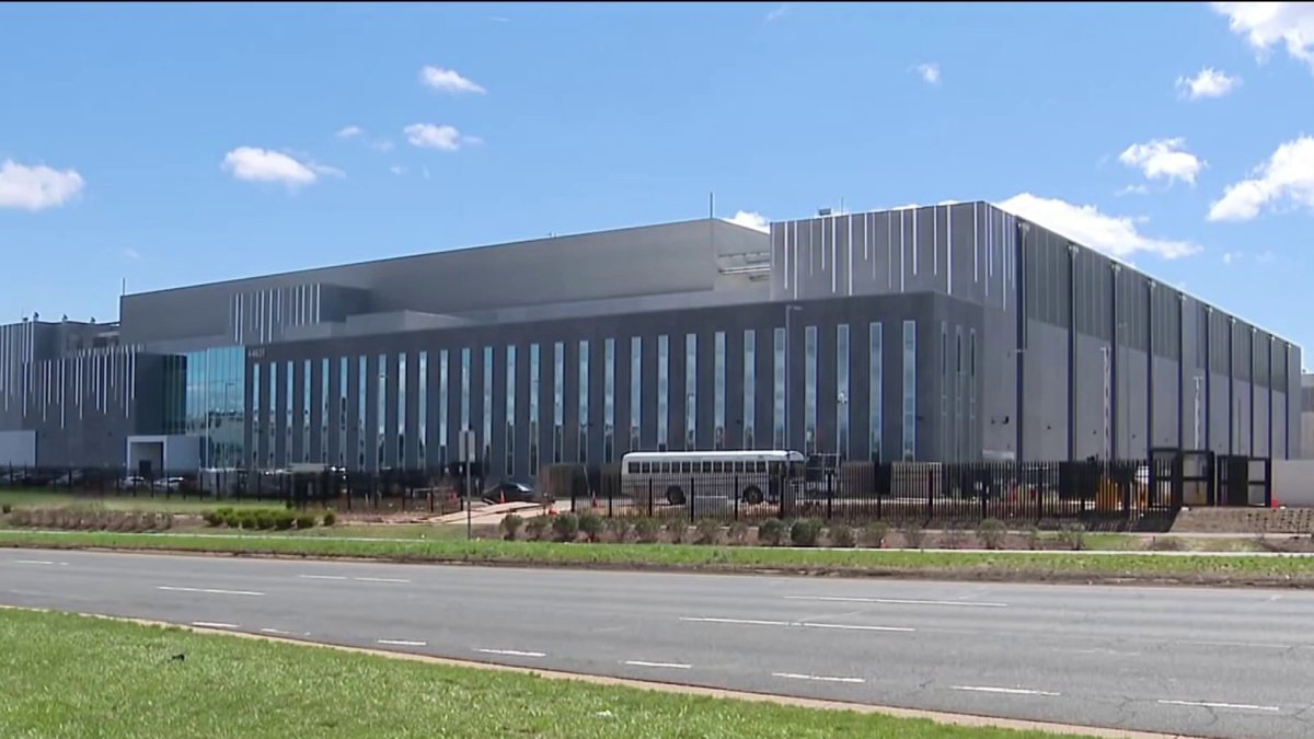Neighbors raise concerns about noisy data center in Loudoun – NBC4 ...